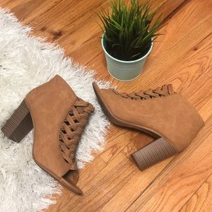 Shoes | Peep Toe Tan Wedge Style Heels | Poshmark